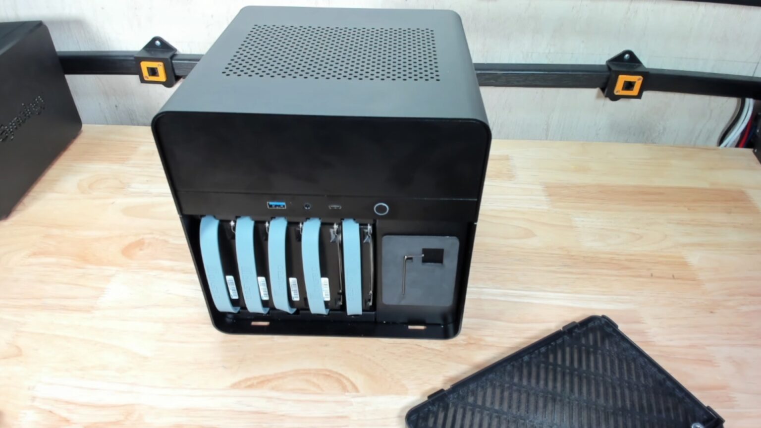Jonsbo N2 NAS Review – HTWingNut Tech Blog